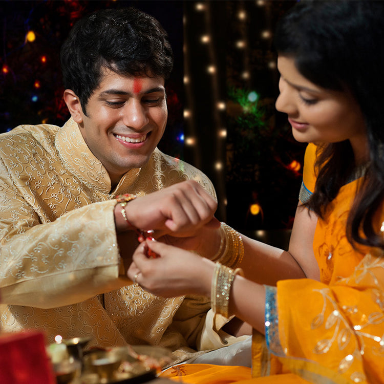 70+ Happy Raksha Bandhan Wishes for Sister Quotes and Unique Rakhi ...