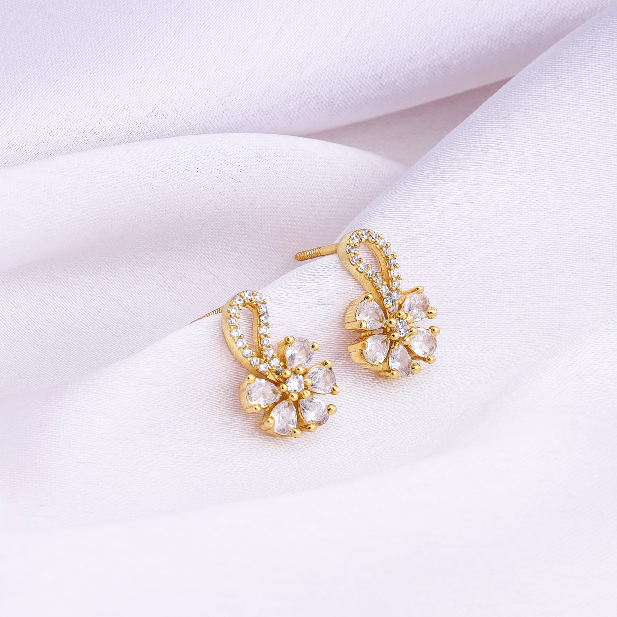 Golden White Floral Damsel Earrings – GIVA Jewellery