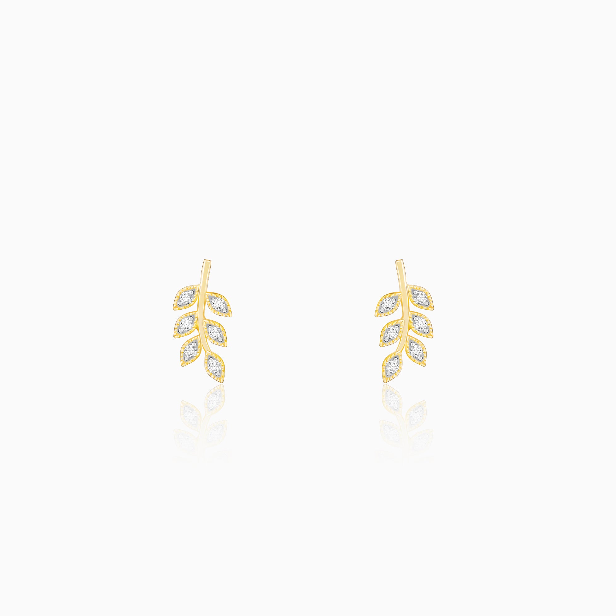 Buy 18 Carat/ 18K Gold Jewellery | Gold Designs | GIVA Jewellery