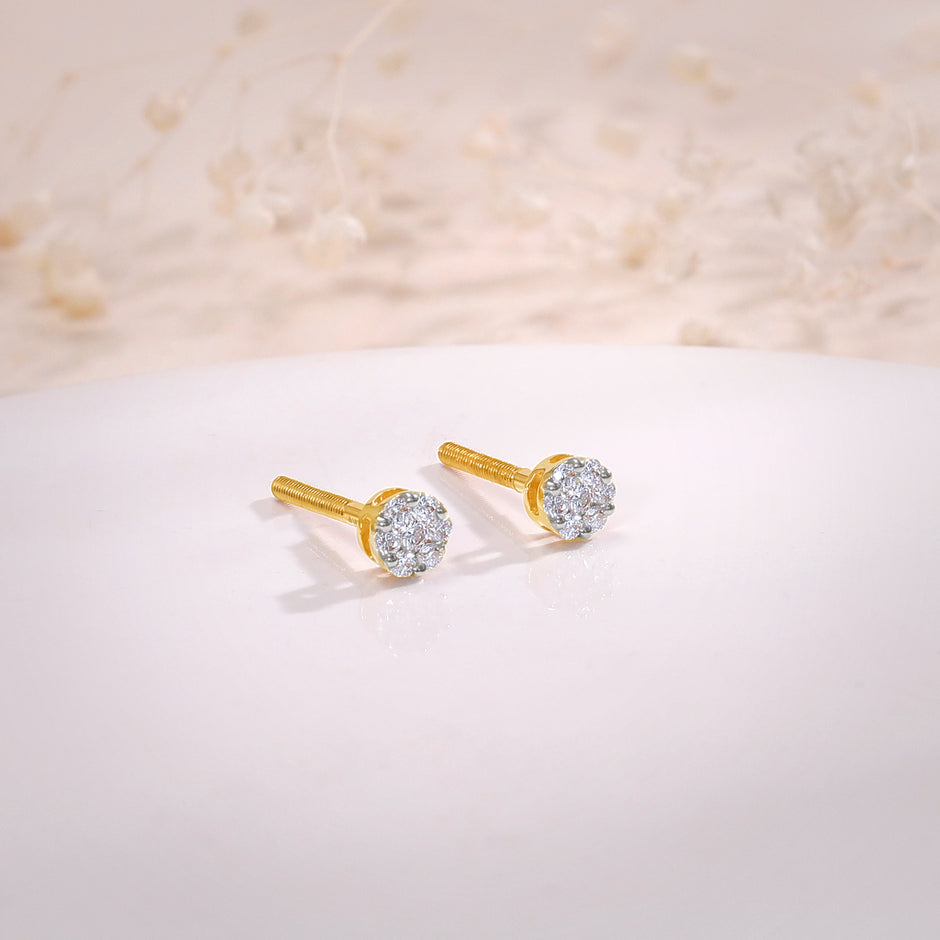 Buy 18 Carat/ 18K Gold Jewellery | Gold Designs | GIVA Jewellery