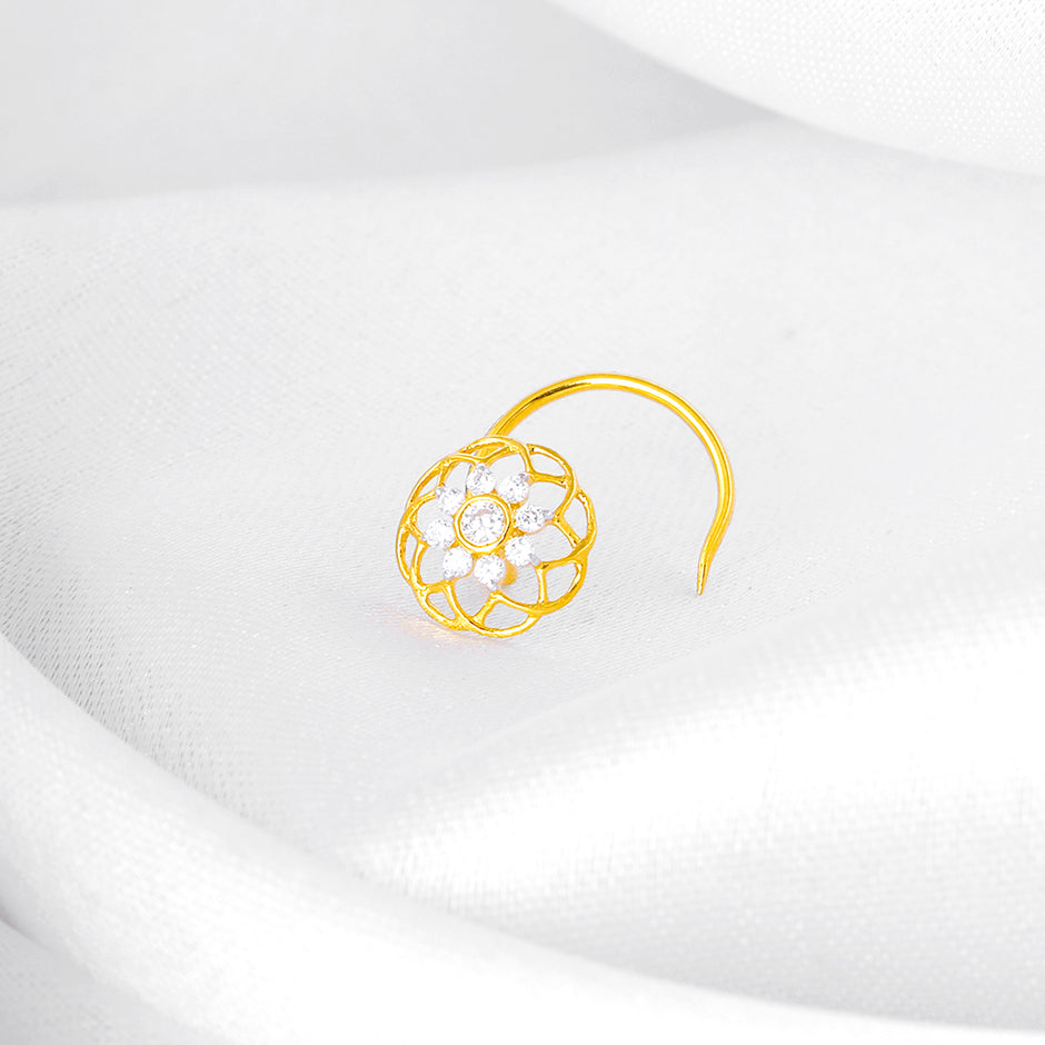 Gold Nose Pin | Explore Varieties of Nose Pin Gold Online in India ...