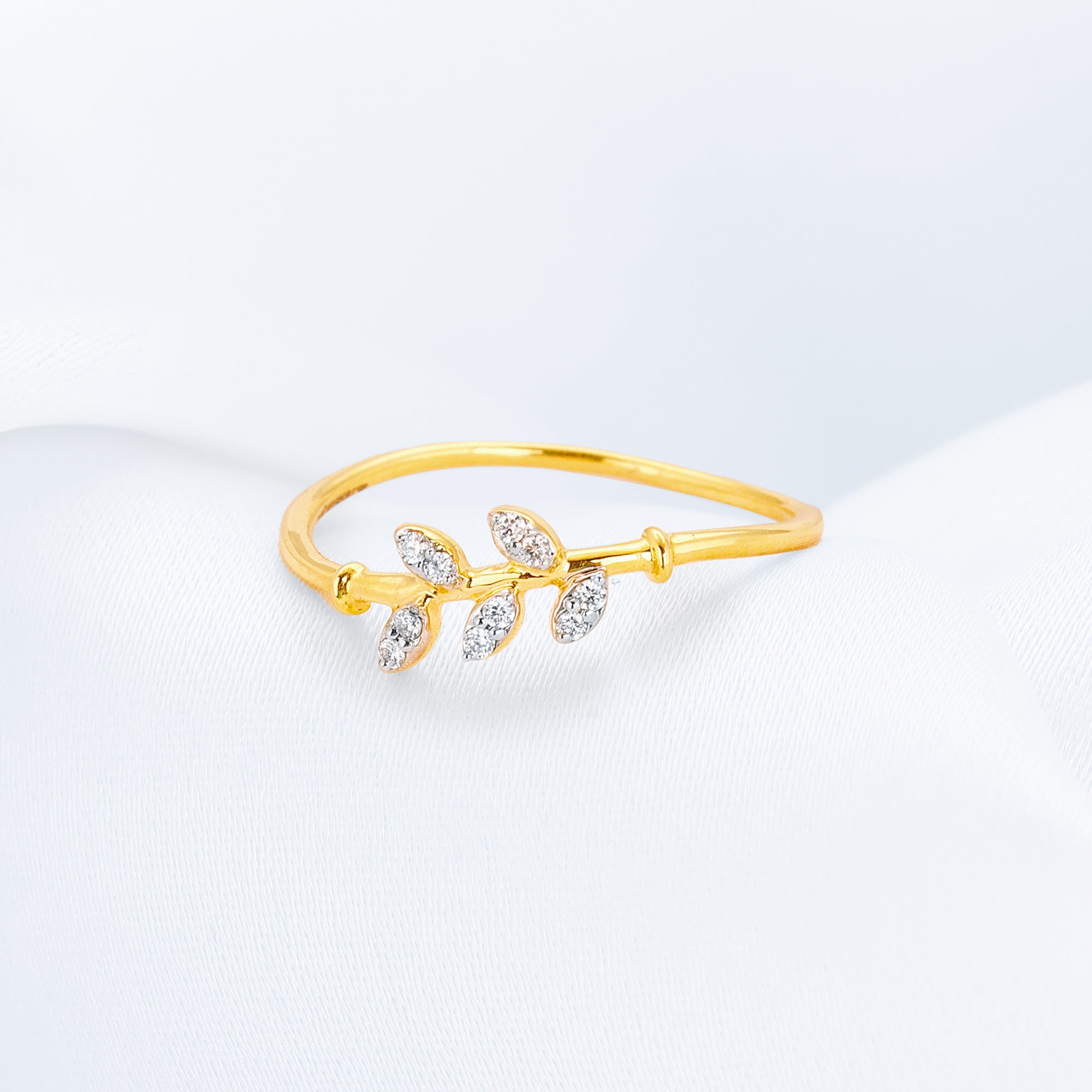 Gold Jewellery Under 10K – GIVA Jewellery