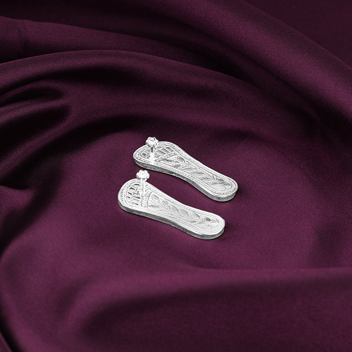 Buy Pure Silver Idols | Pure Silver Murti Online – GIVA Jewellery