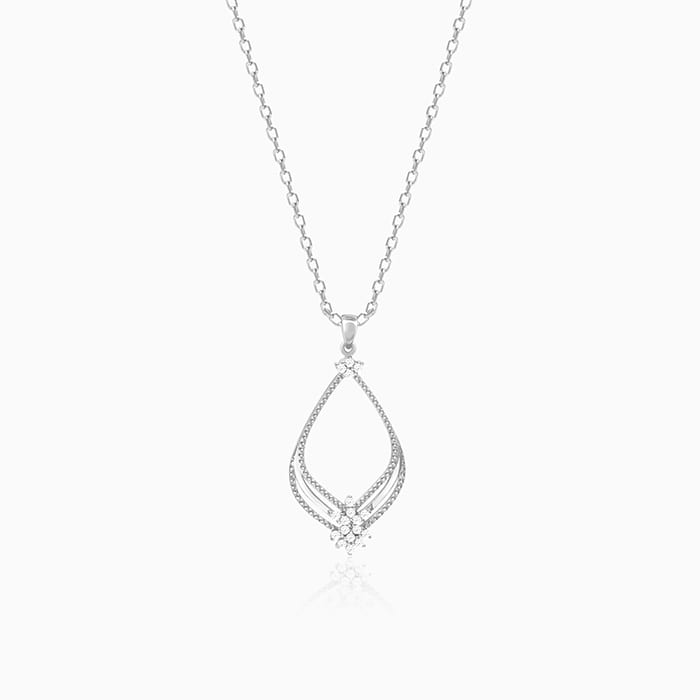 Silver Princess Pendant With Link Chain – GIVA