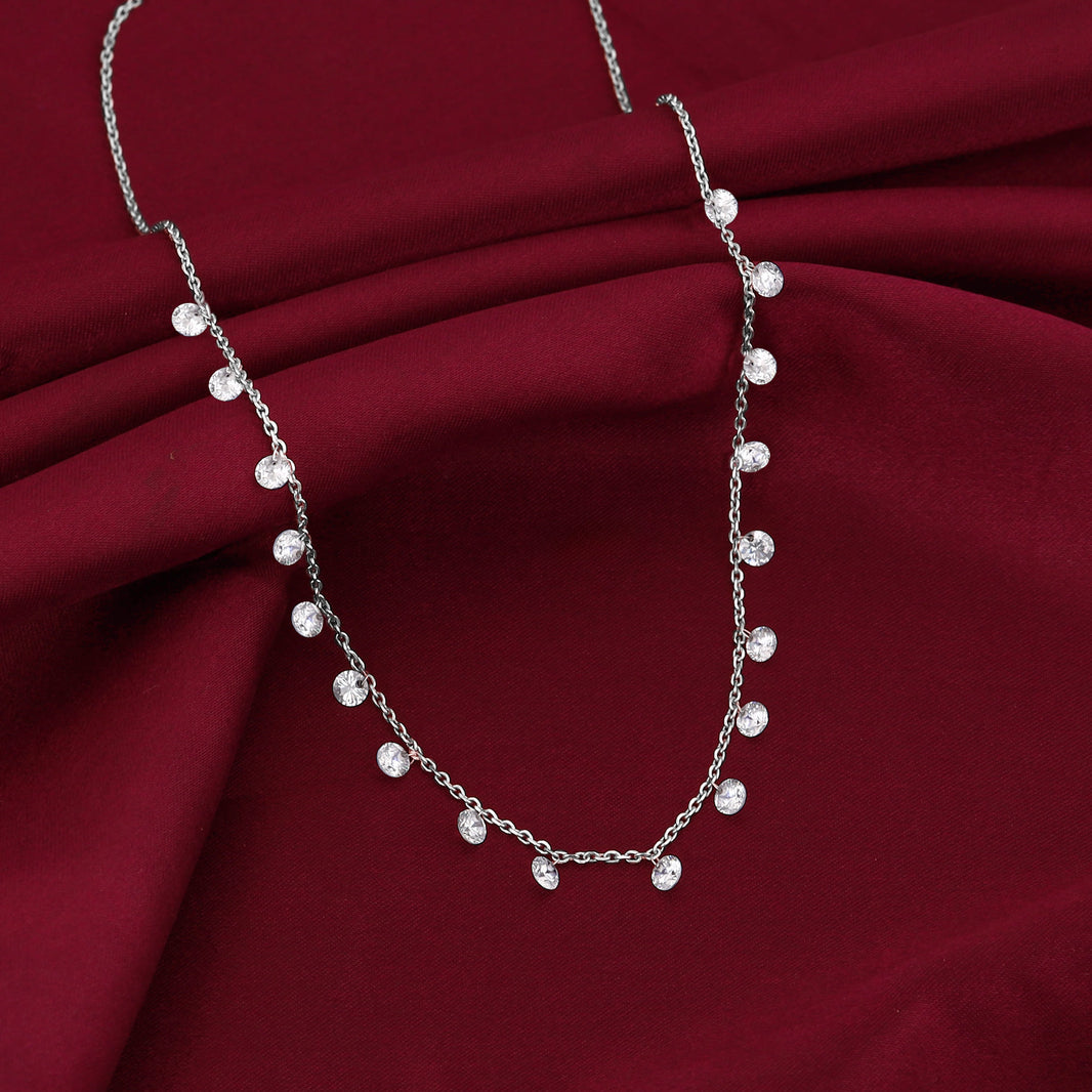 Silver, Gold & Rose Gold Necklaces Designs Online – GIVA