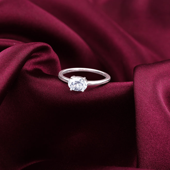 Buy Silver Ethereal Solitaire Ring Online at Best Prices – GIVA Jewellery