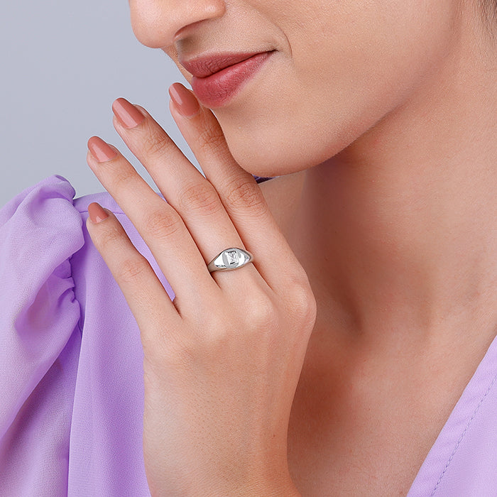 Silver Bezel Signet Ring – GIVA Jewellery