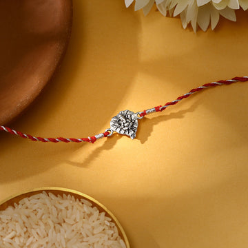 Buy Silver Rakhi Online at Best Price | Rakhi for Brother – GIVA Jewellery