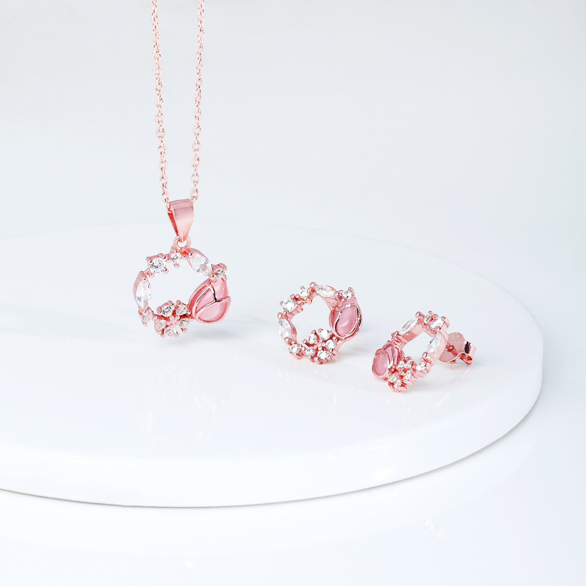 Buy Rose Gold Jewellery For Your Loved Ones at Best Price – GIVA Jewellery