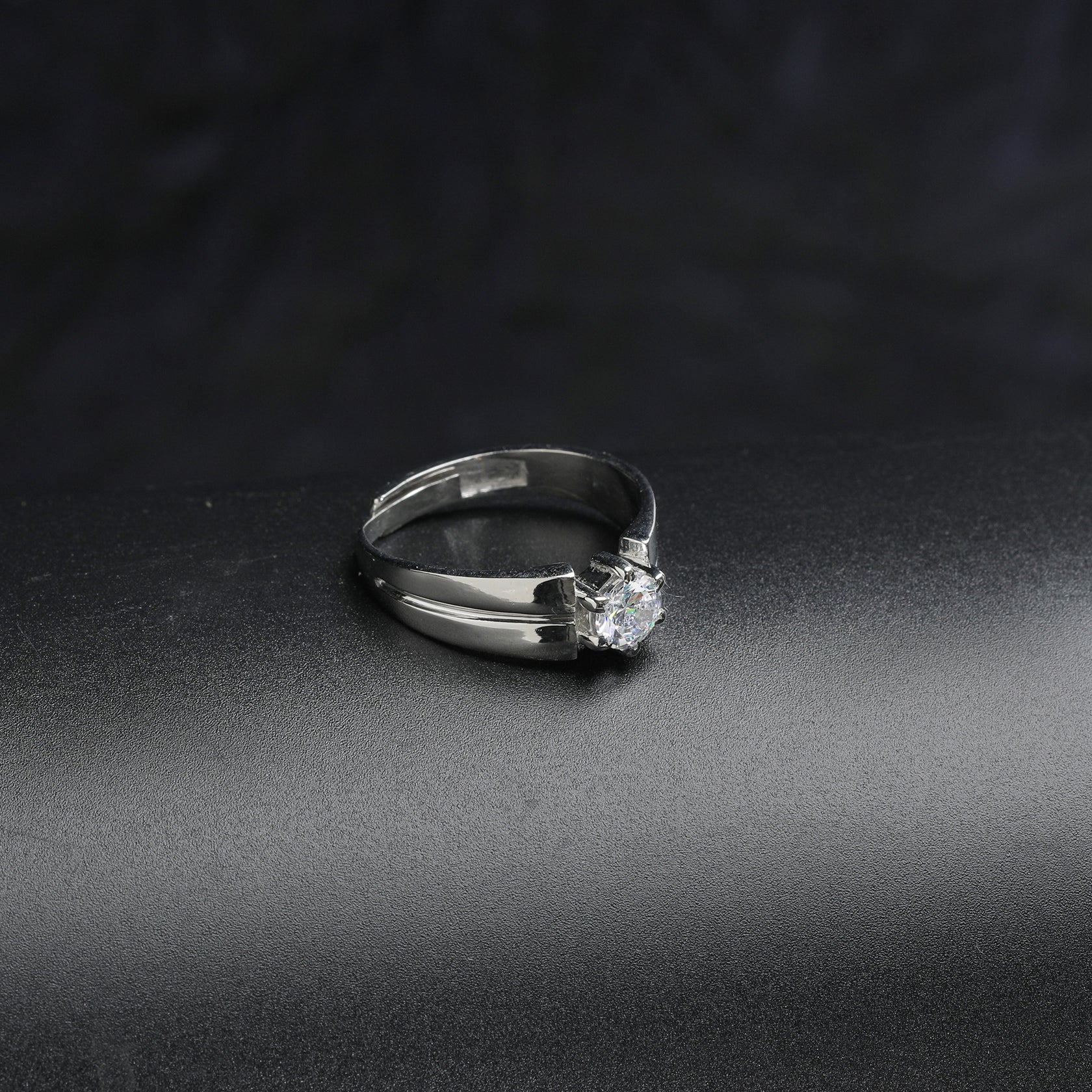 Silver Zircon Layered Couple Rings – GIVA Jewellery